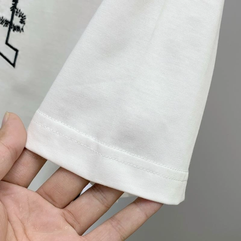 Bargain Chanel T-Shirts
