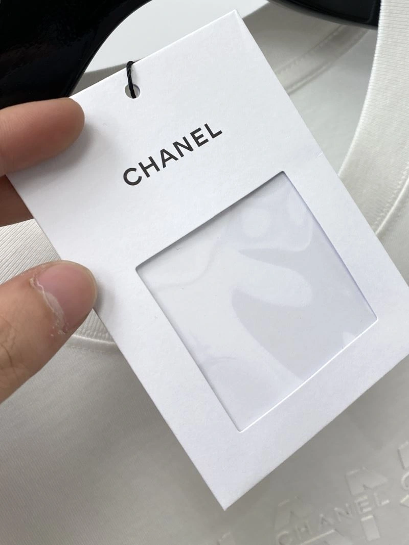Discounted Chanel T-Shirts