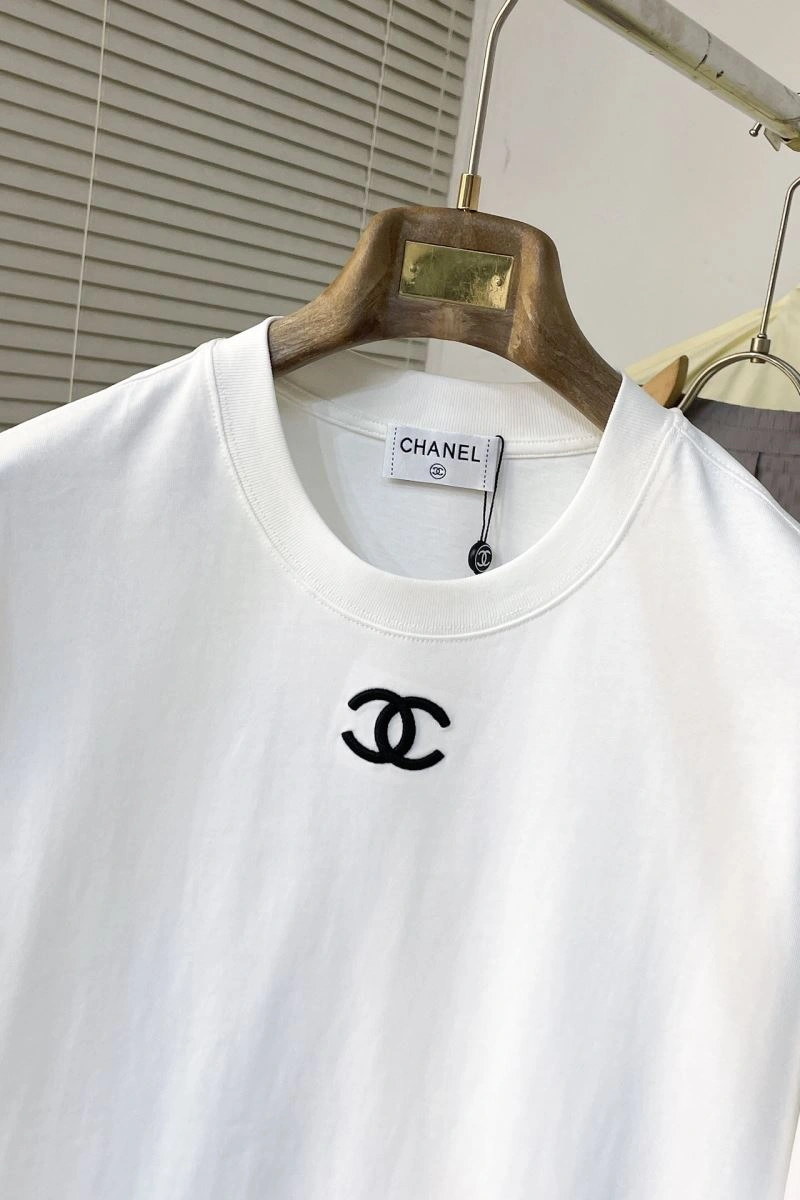 Economical Chanel T-Shirts