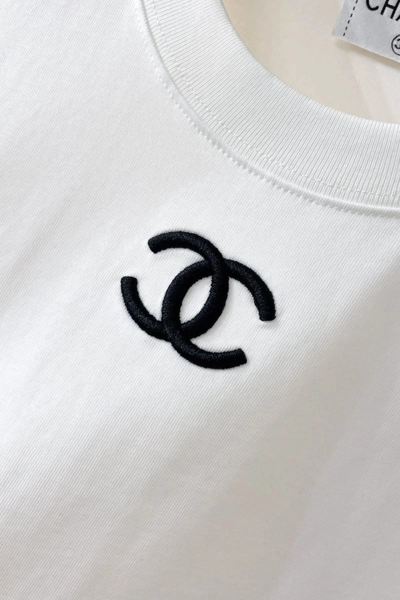 Economical Chanel T-Shirts