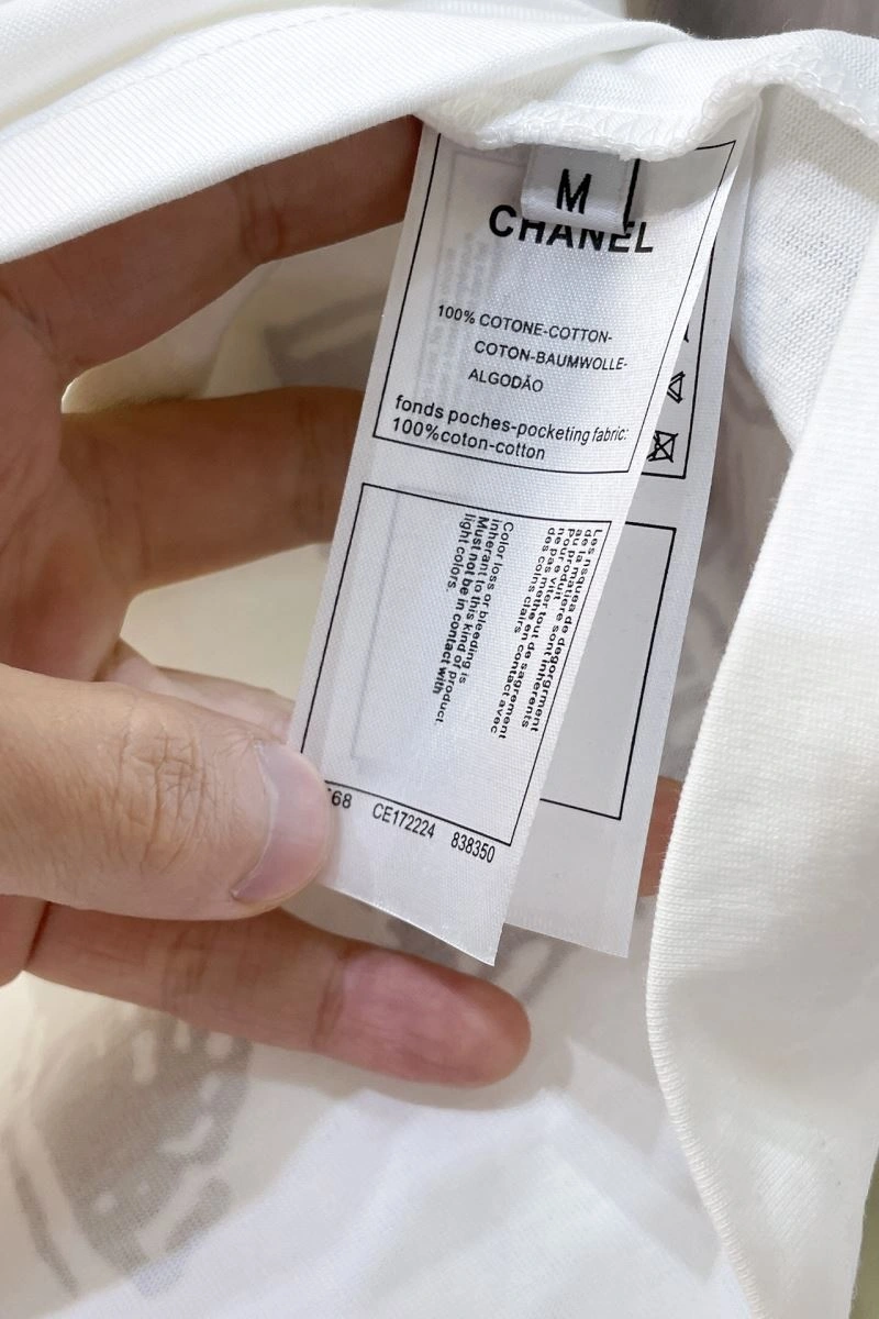 Economical Chanel T-Shirts