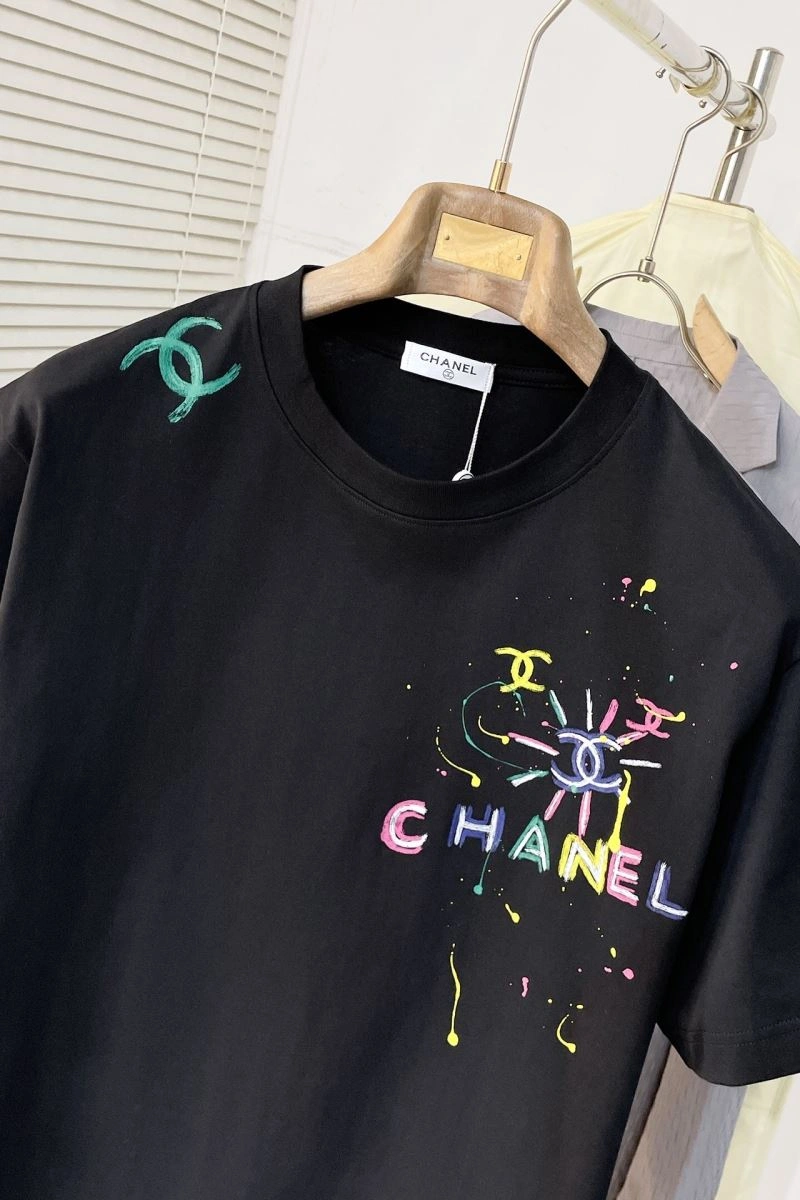 Top match Chanel T-Shirts