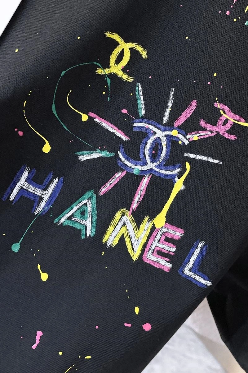 Top match Chanel T-Shirts