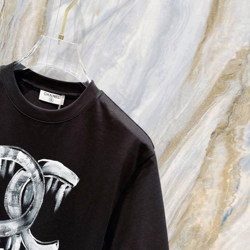 Original Chanel T-Shirts