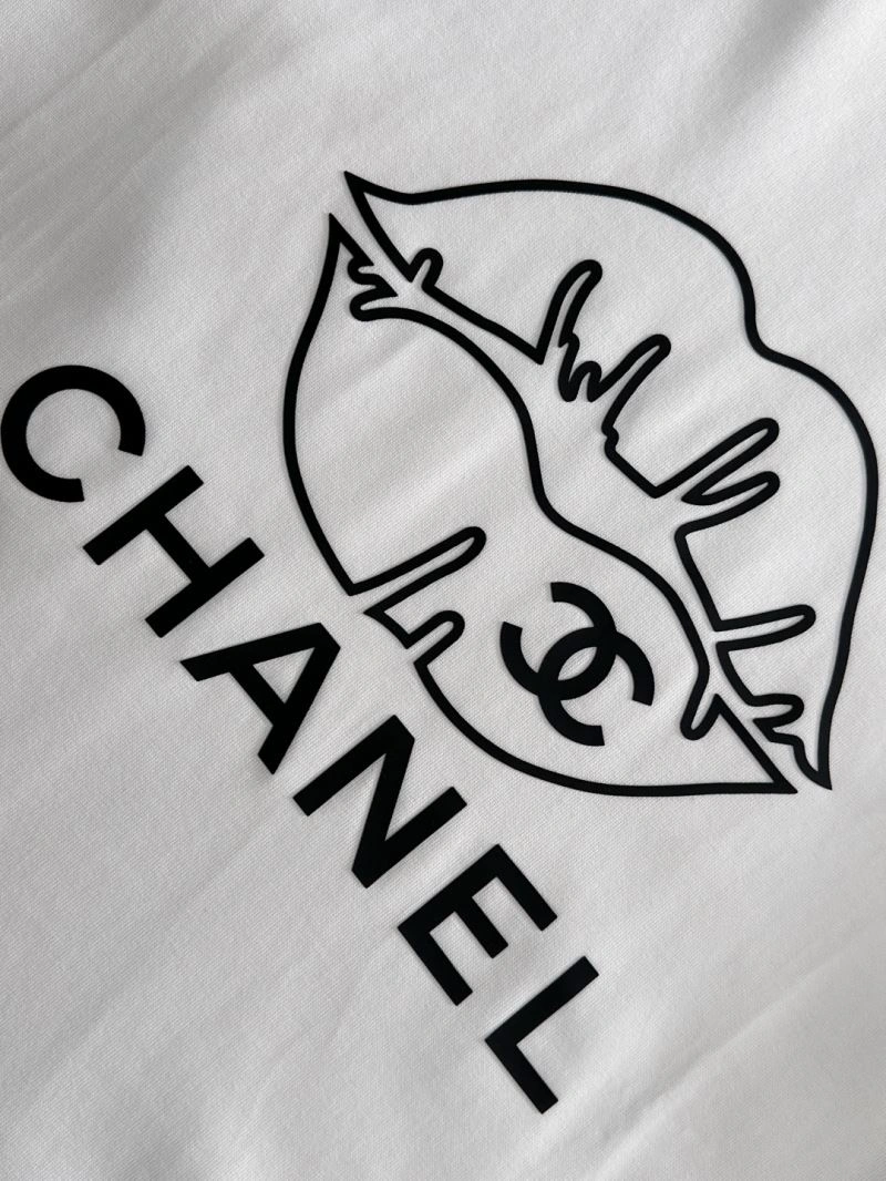 1:1 copy Chanel T-Shirts