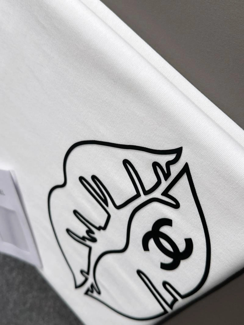 1:1 copy Chanel T-Shirts
