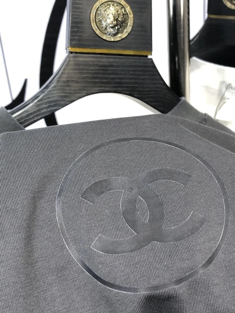 Exact replica Chanel T-Shirts