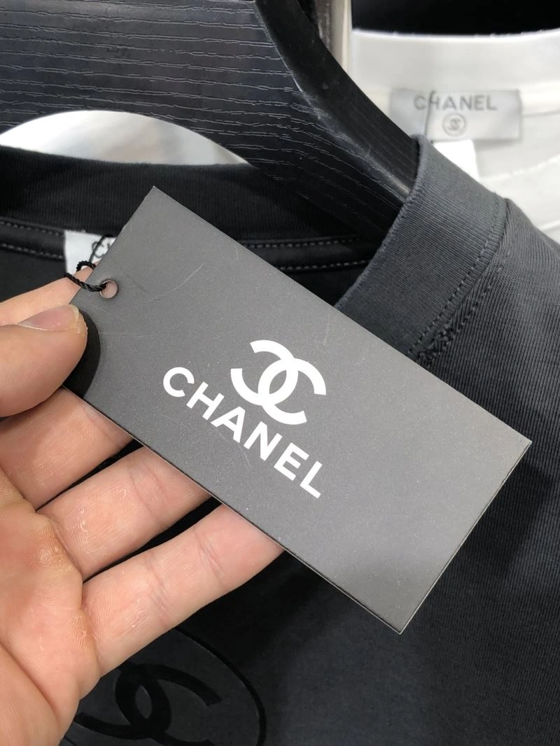 Exact replica Chanel T-Shirts