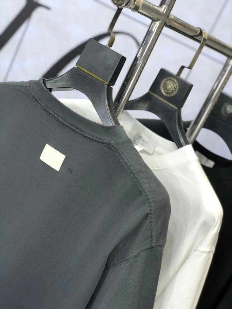 Exact replica Chanel T-Shirts