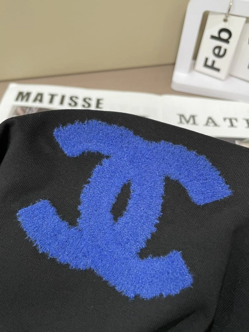High fidelity Chanel T-Shirts