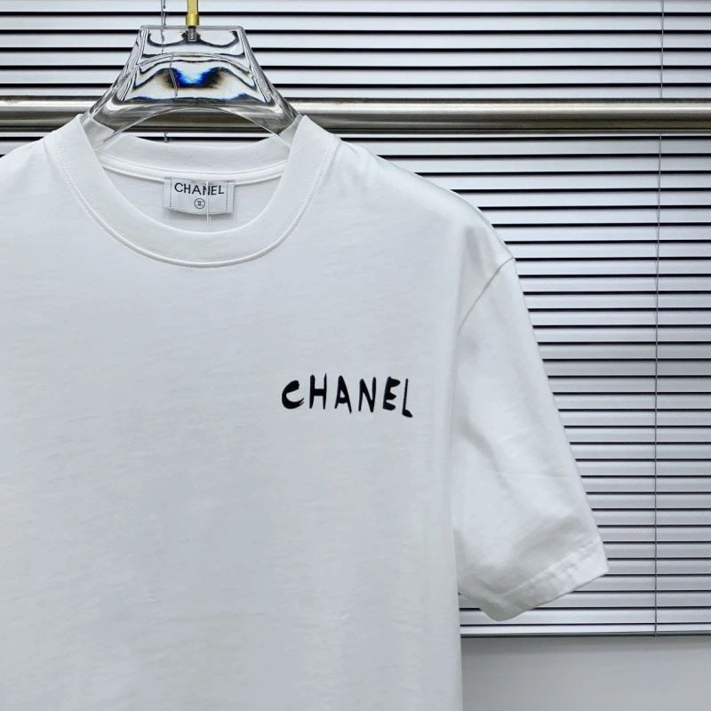 Top match Chanel T-Shirts