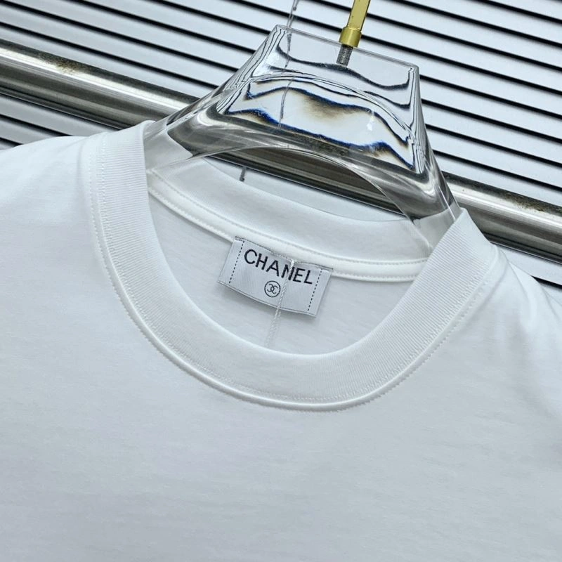 Top match Chanel T-Shirts