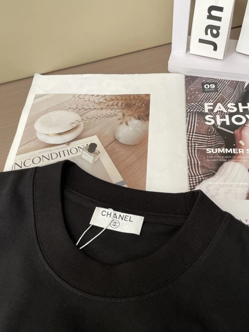 Economical Chanel T-Shirts