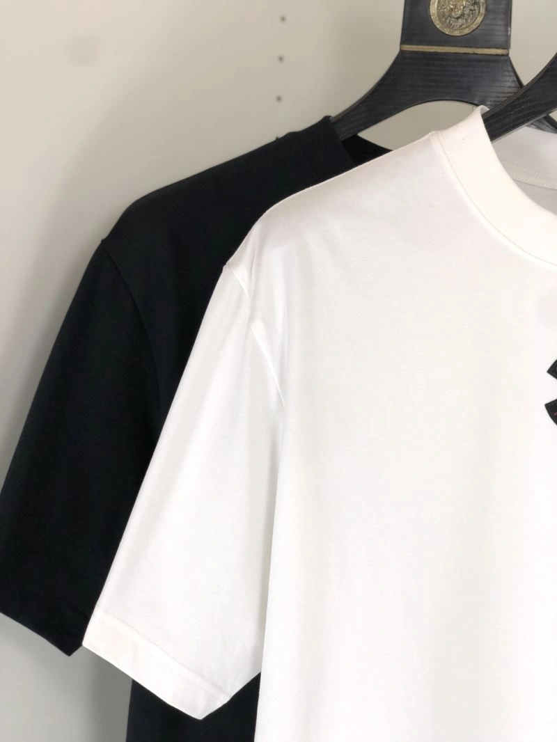 Brand-original Chanel T-Shirts