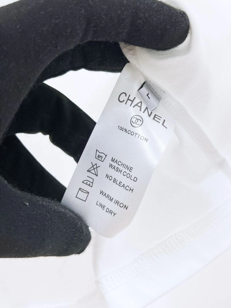 Economical Chanel T-Shirts