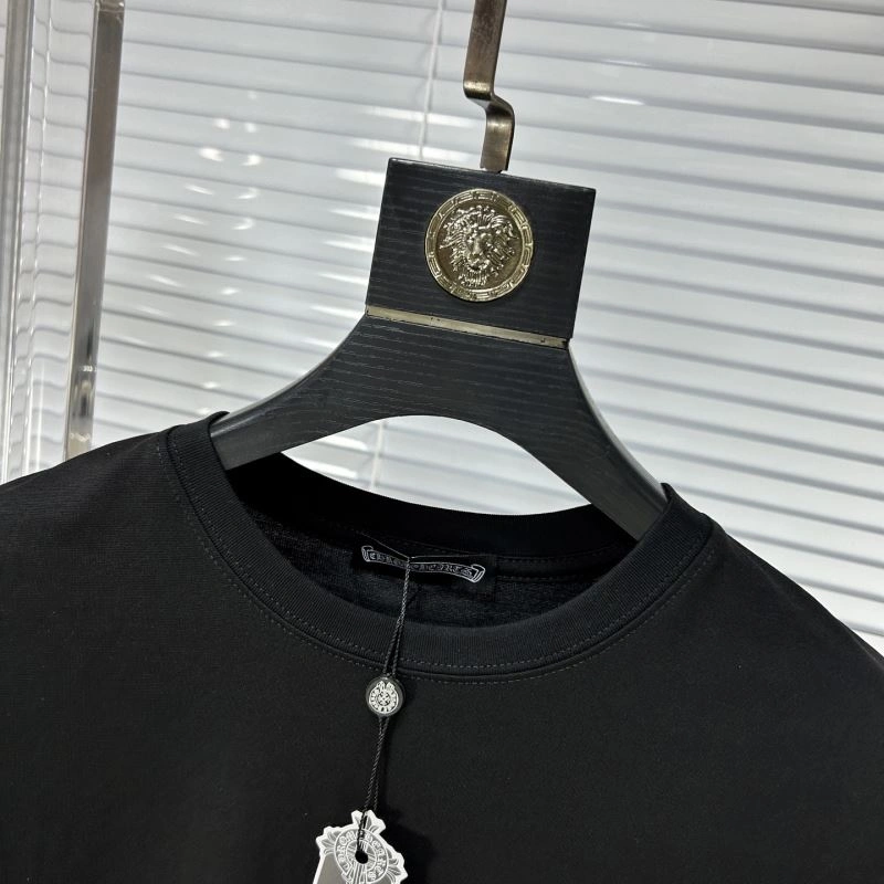 Accurate model Chanel T-Shirts