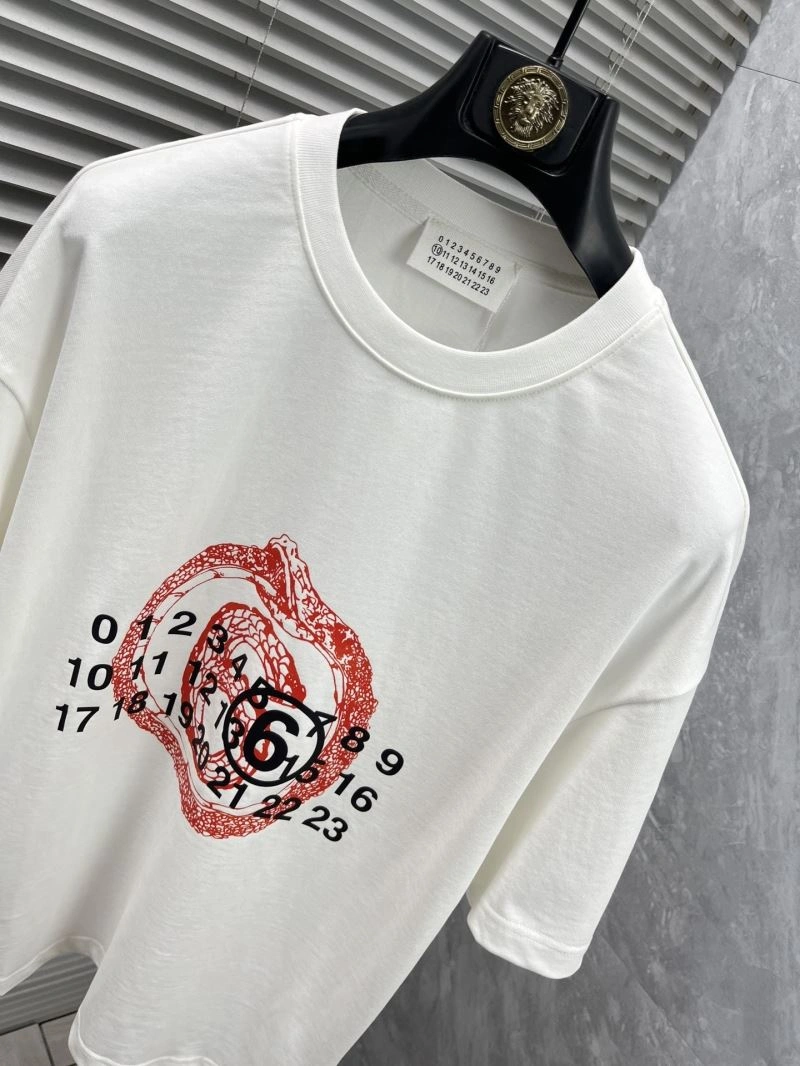 Perfect replica Chanel T-Shirts