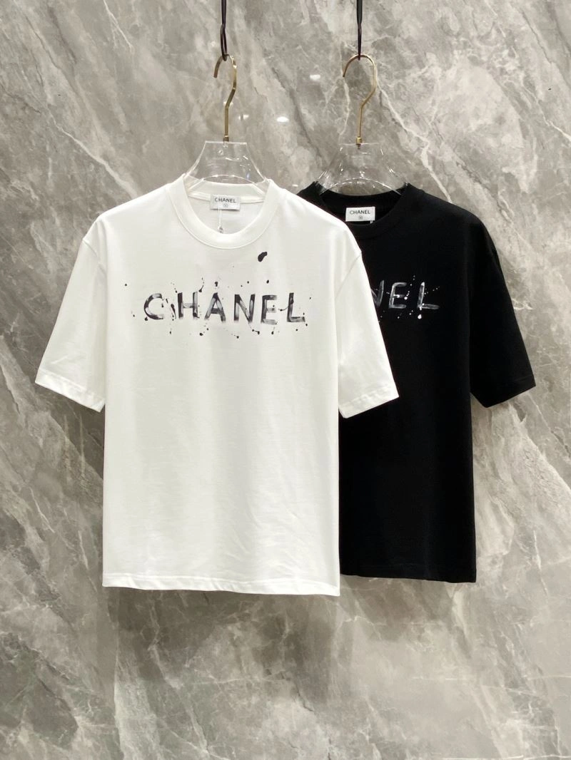 Accurate model Chanel T-Shirts
