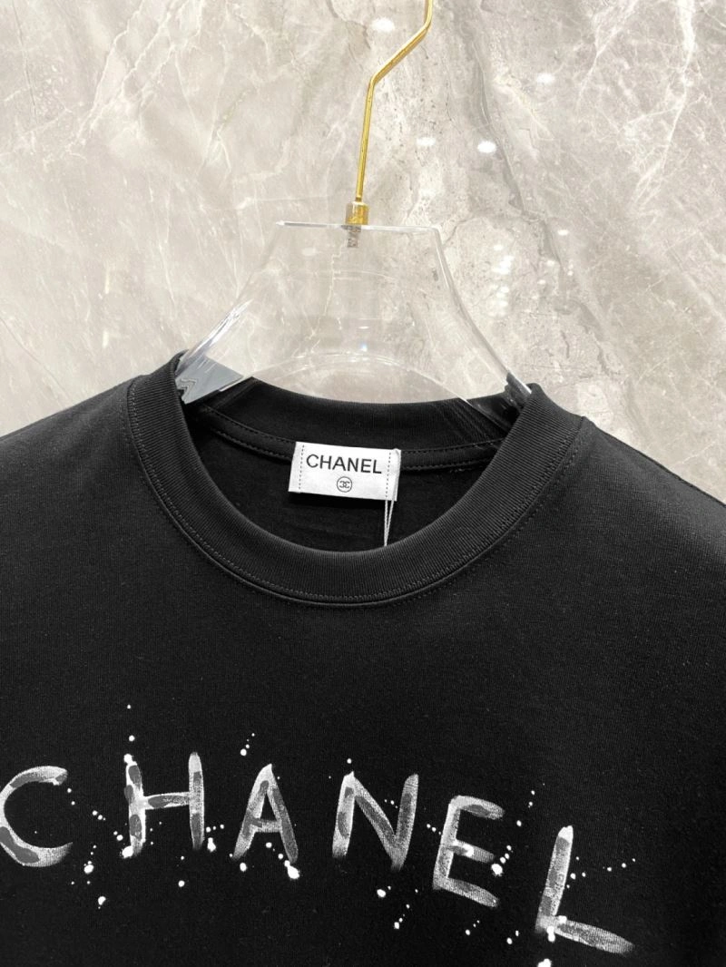Accurate model Chanel T-Shirts