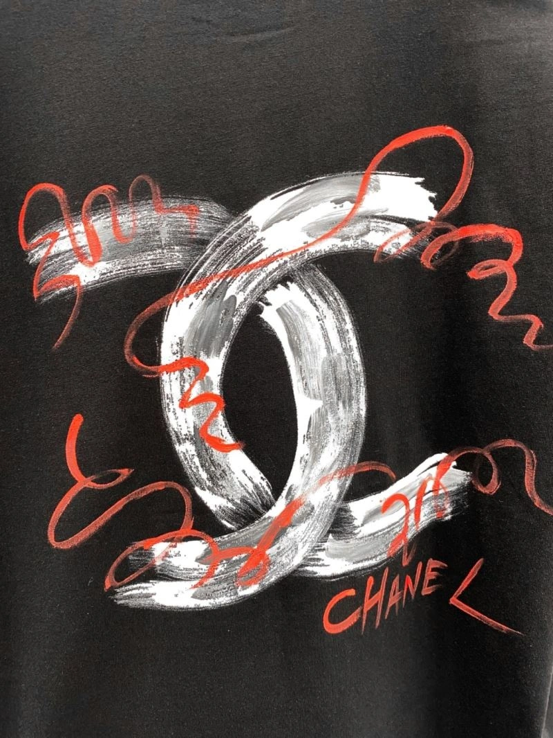 Accurate model Chanel T-Shirts