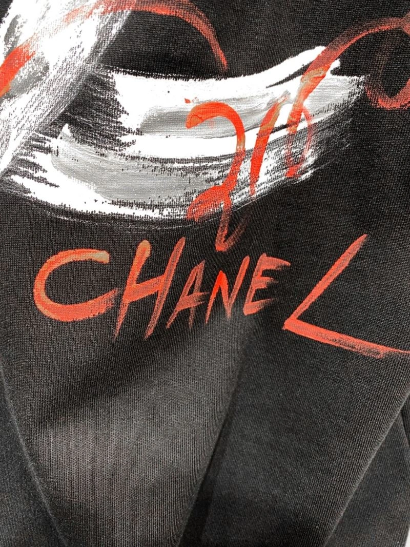 Accurate model Chanel T-Shirts