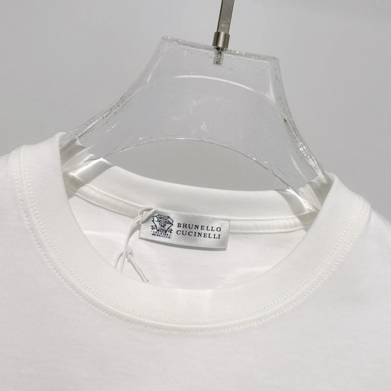 Accurate model Chanel T-Shirts