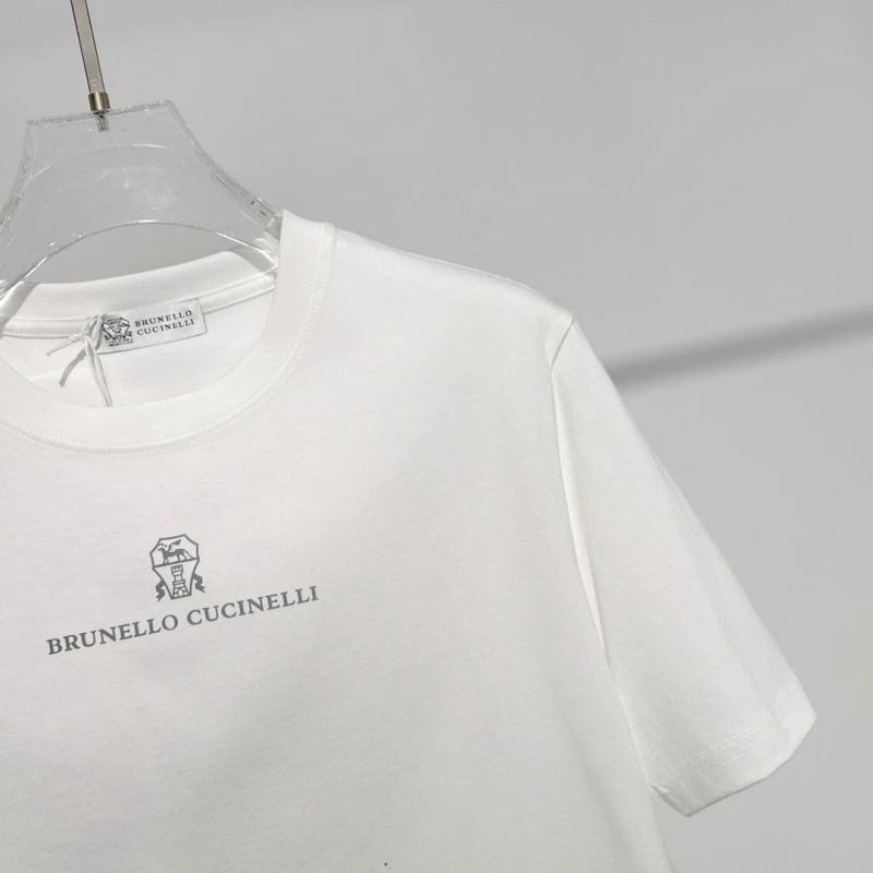 Accurate model Chanel T-Shirts