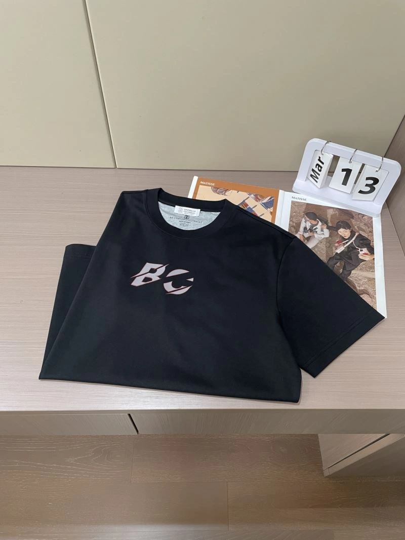 Original Chanel T-Shirts