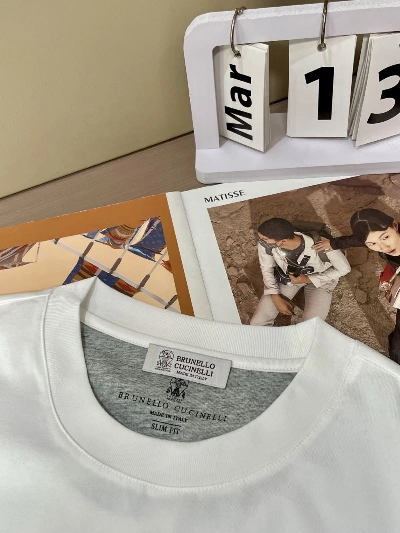 Inexpensive Chanel T-Shirts