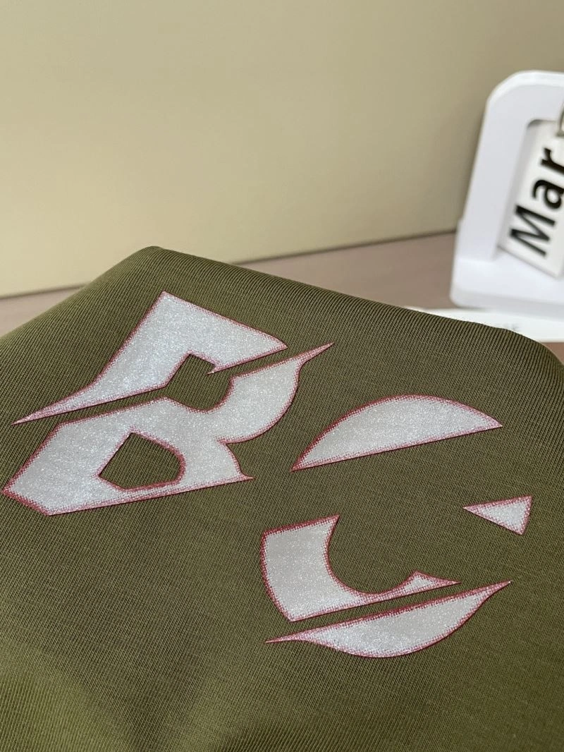 Low-cost Chanel T-Shirts