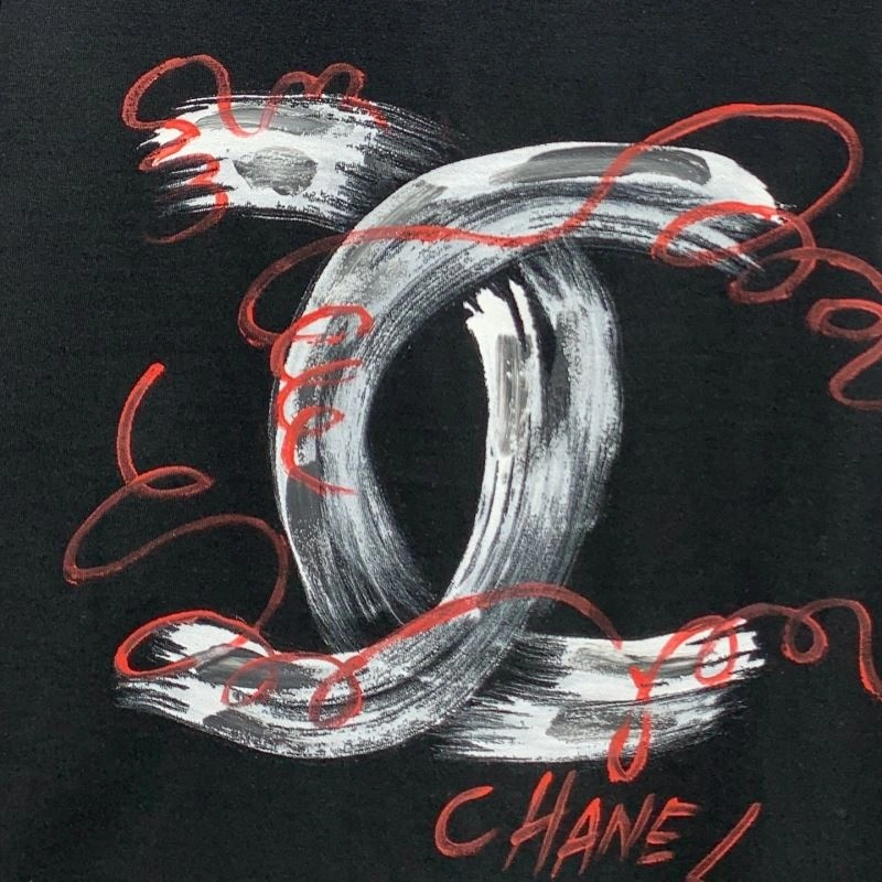 Legit Chanel T-Shirts