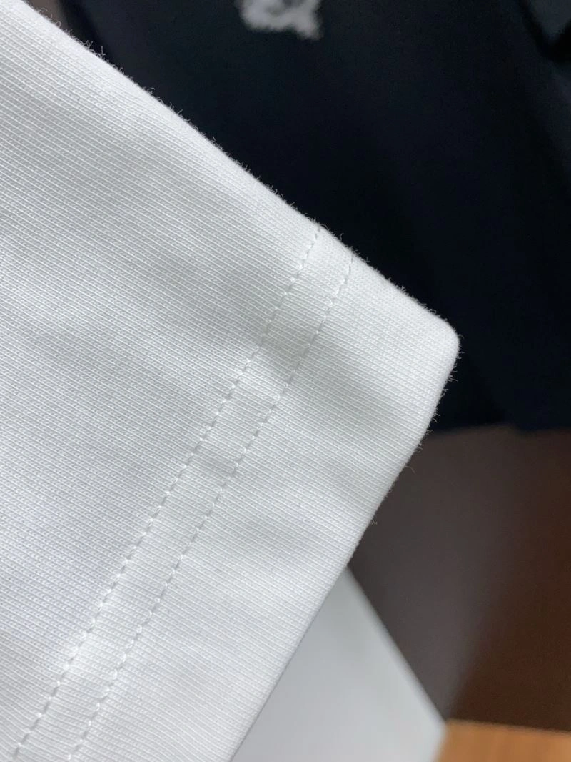 Brand-original Chanel T-Shirts