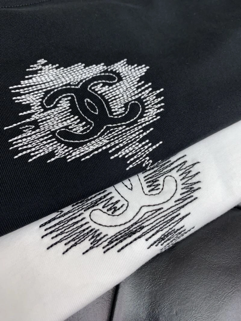 Brand-original Chanel T-Shirts