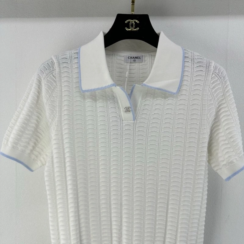 Bargain Chanel T-Shirts