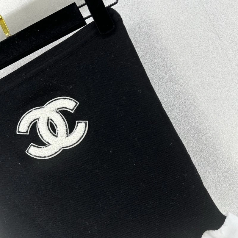 Top match Chanel T-Shirts