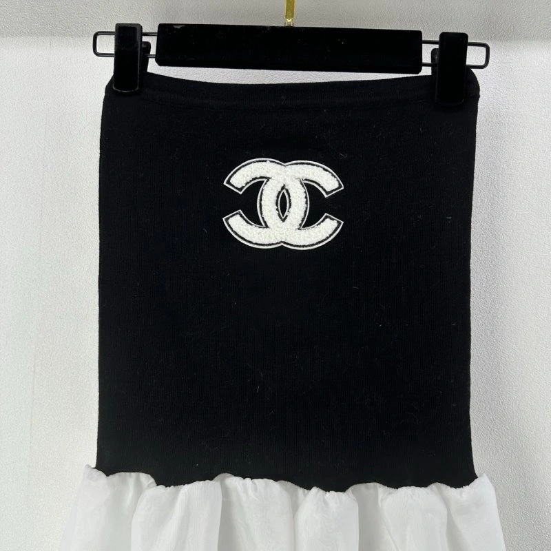 Top match Chanel T-Shirts