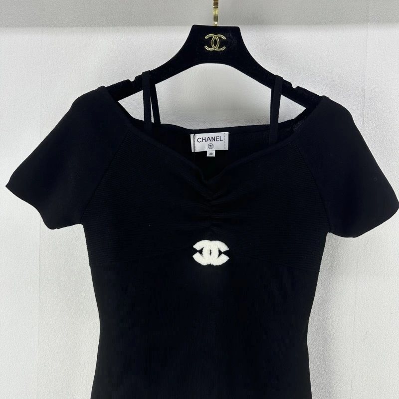 Precise copy Chanel T-Shirts
