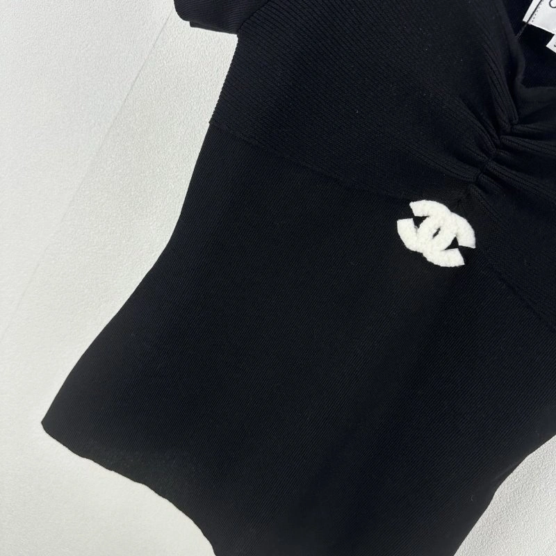 Precise copy Chanel T-Shirts