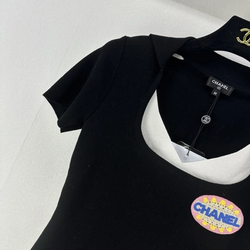 Precise copy Chanel T-Shirts