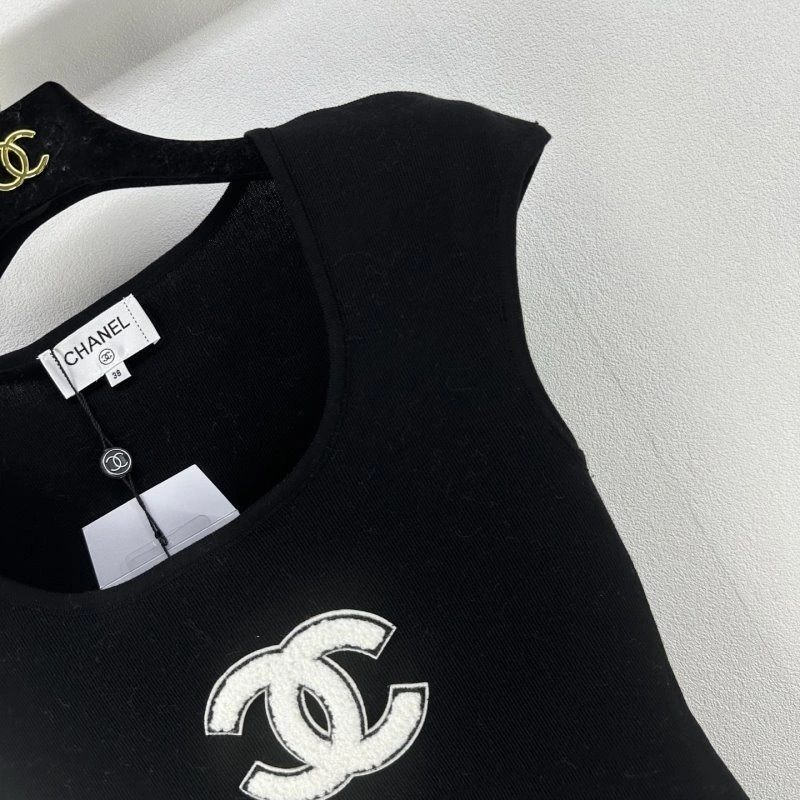 Inexpensive Chanel T-Shirts