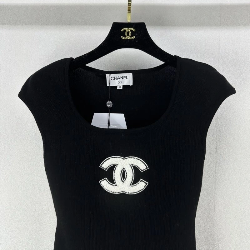 Inexpensive Chanel T-Shirts