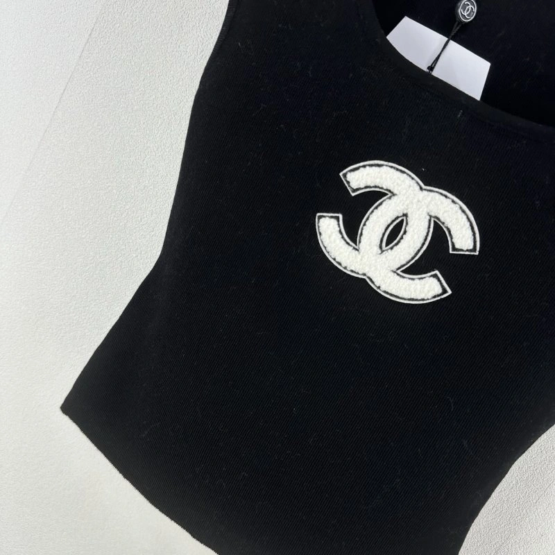 Inexpensive Chanel T-Shirts