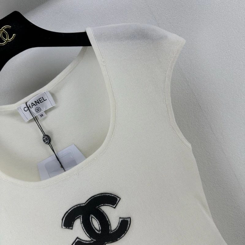 Inexpensive Chanel T-Shirts