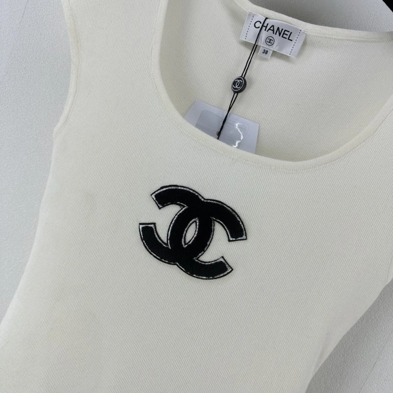Inexpensive Chanel T-Shirts
