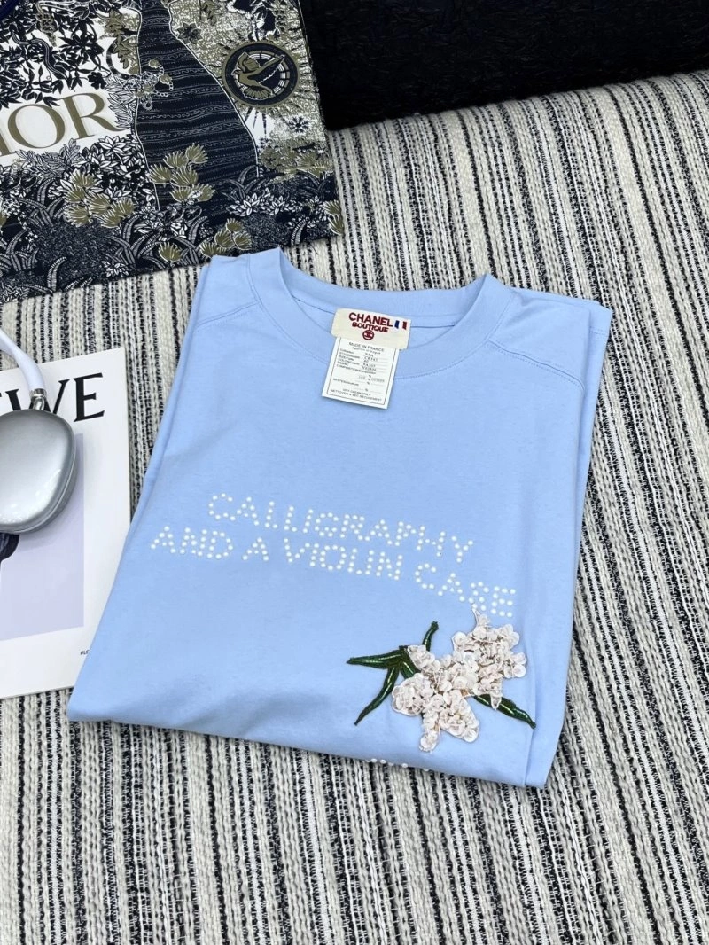 Inexpensive Chanel T-Shirts