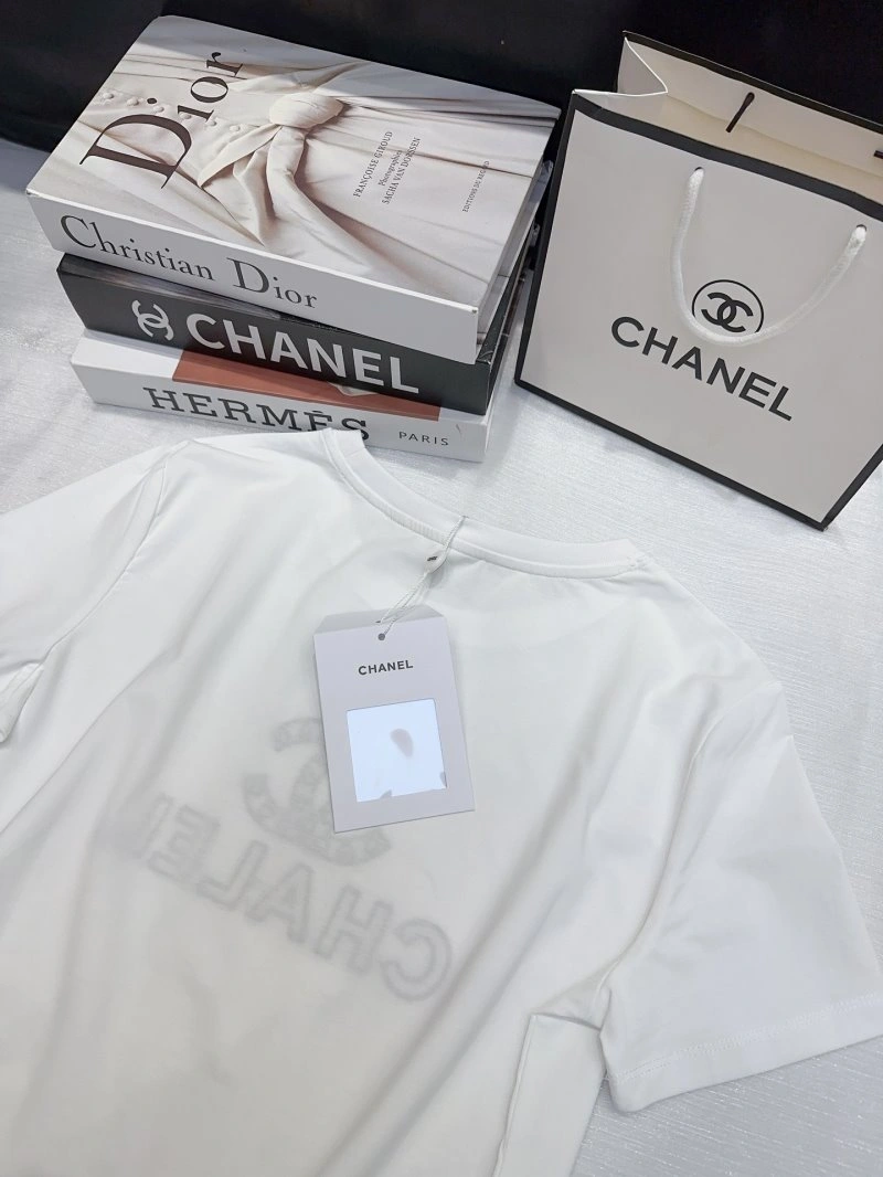 Economical Chanel T-Shirts