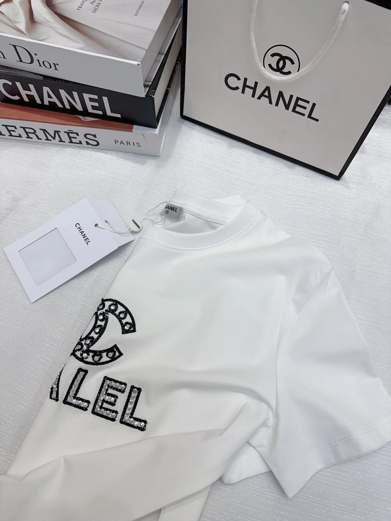 Economical Chanel T-Shirts