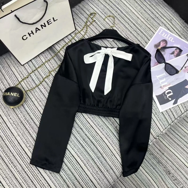 Indistinguishable Chanel T-Shirts