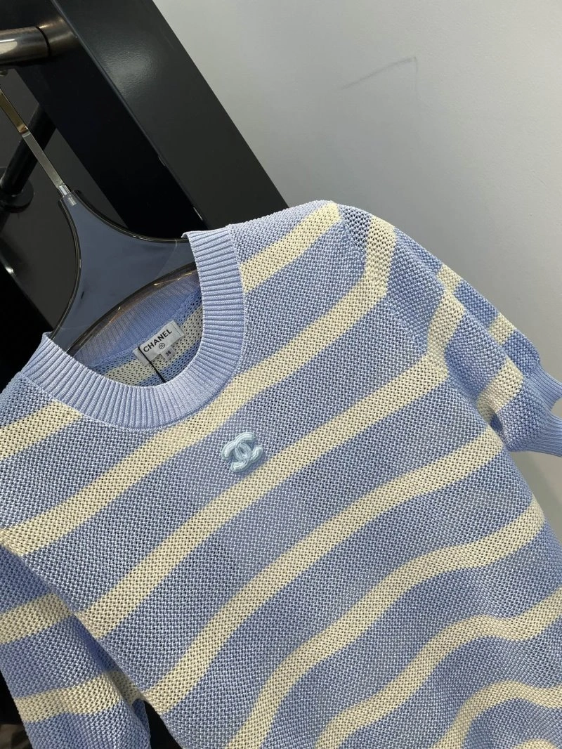 Brand-original Chanel T-Shirts