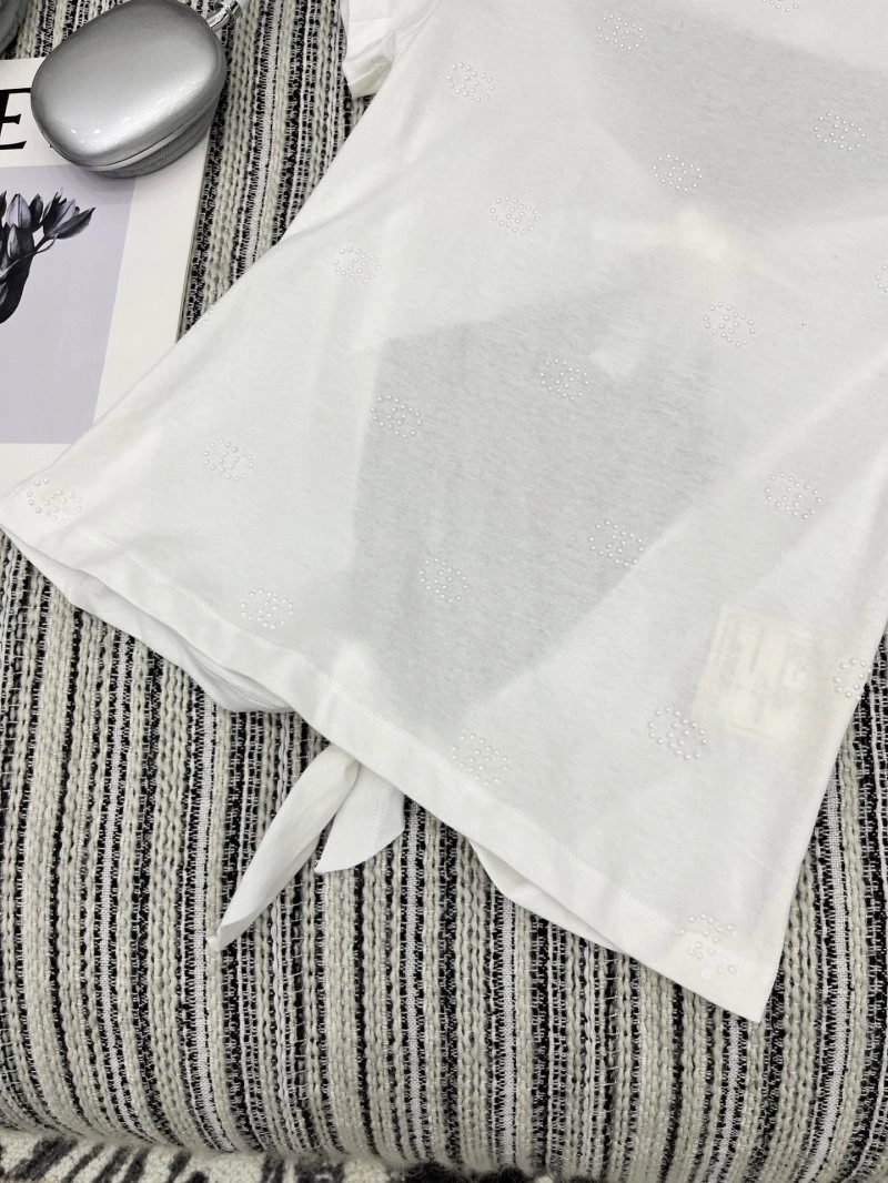 Precise copy Chanel T-Shirts